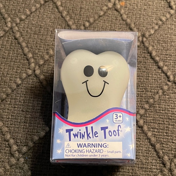 Toysmith | Accessories | Nwot Twinkle Toof Tooth Fairy Holder | Poshmark